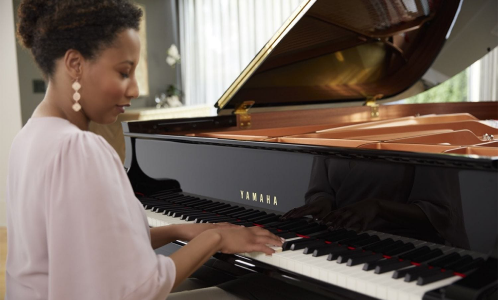 Explore the Enduring Elegance of Yamaha CX Series Grand Pianos ...